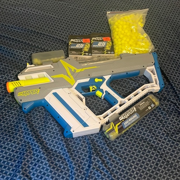 Nerf | Toys | Nerf Hyper Gun Comes With All The Bullets Over 25 Shots ...